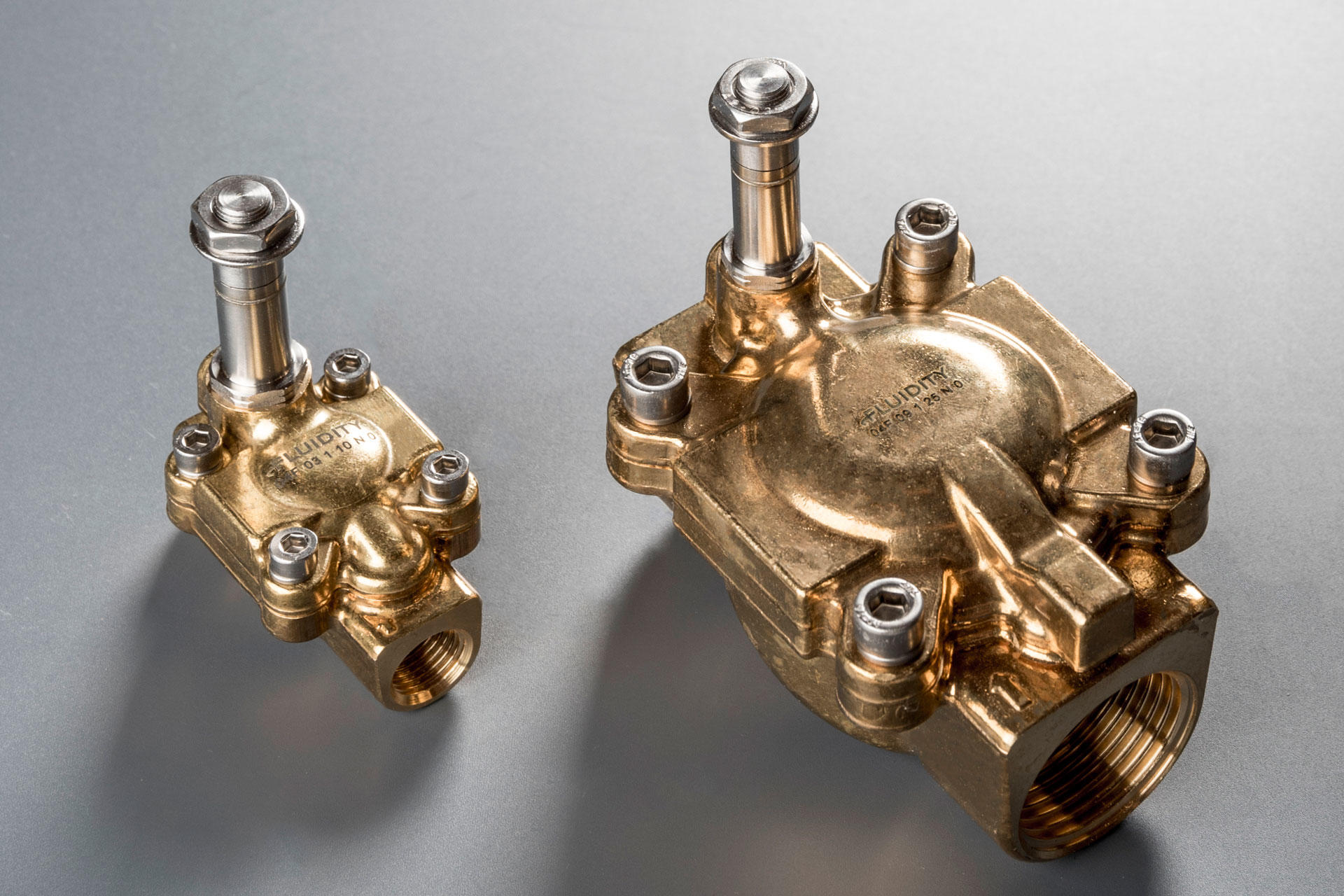 Valvole ed elettrovalvole per oleodinamica e pneumatica · Fluidotecnika